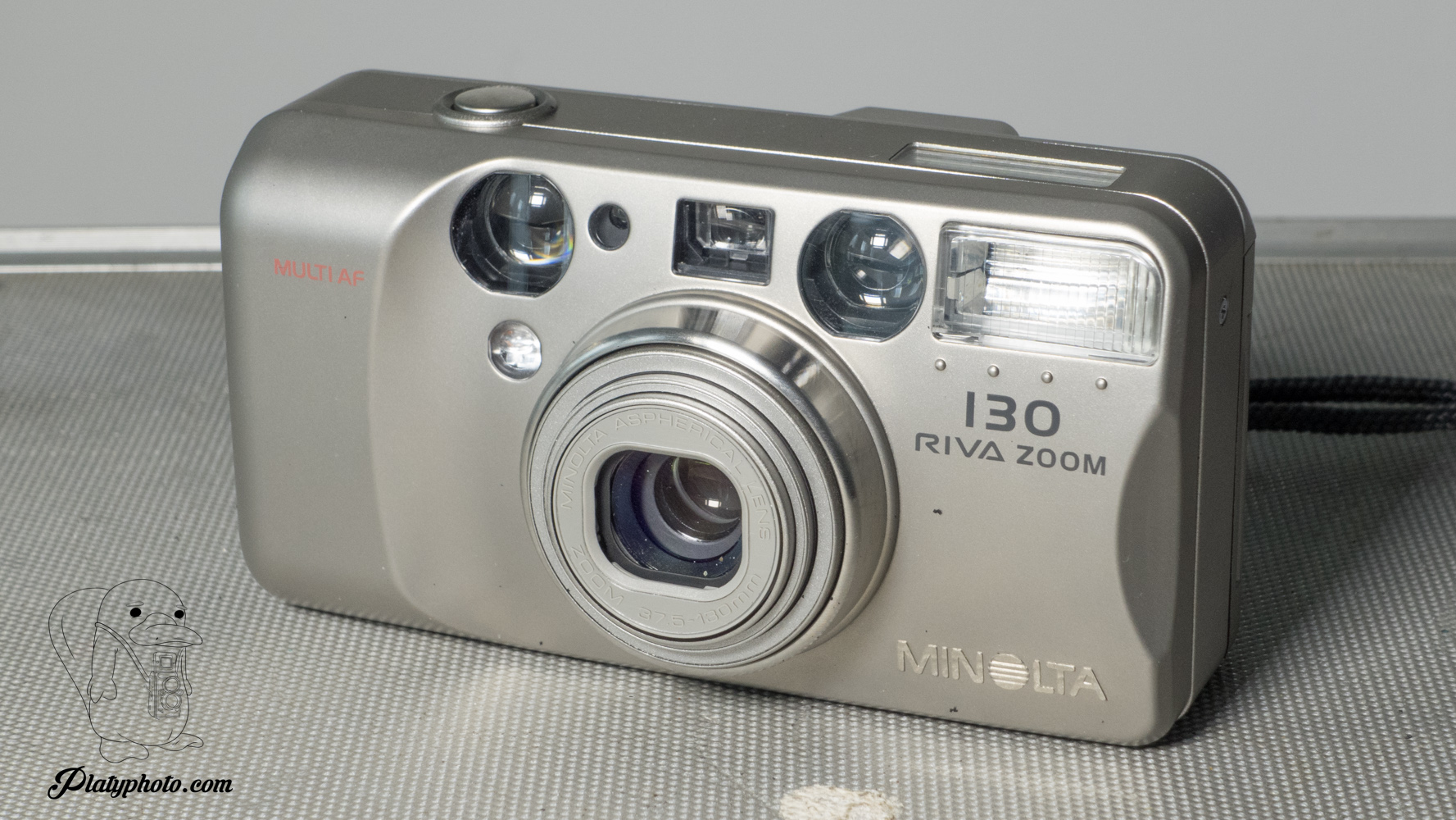 Minolta Riva Zoom 130 37,5-130mm - Platyphoto