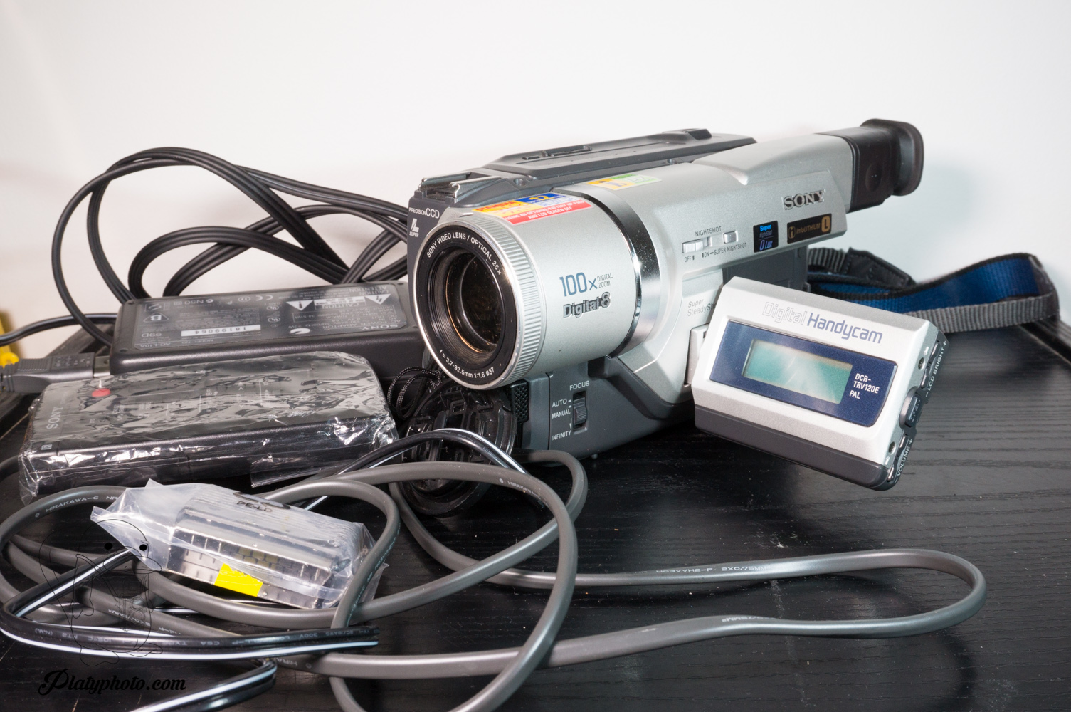 Sony DCR-TRV120E camescope HI8 - Platyphoto