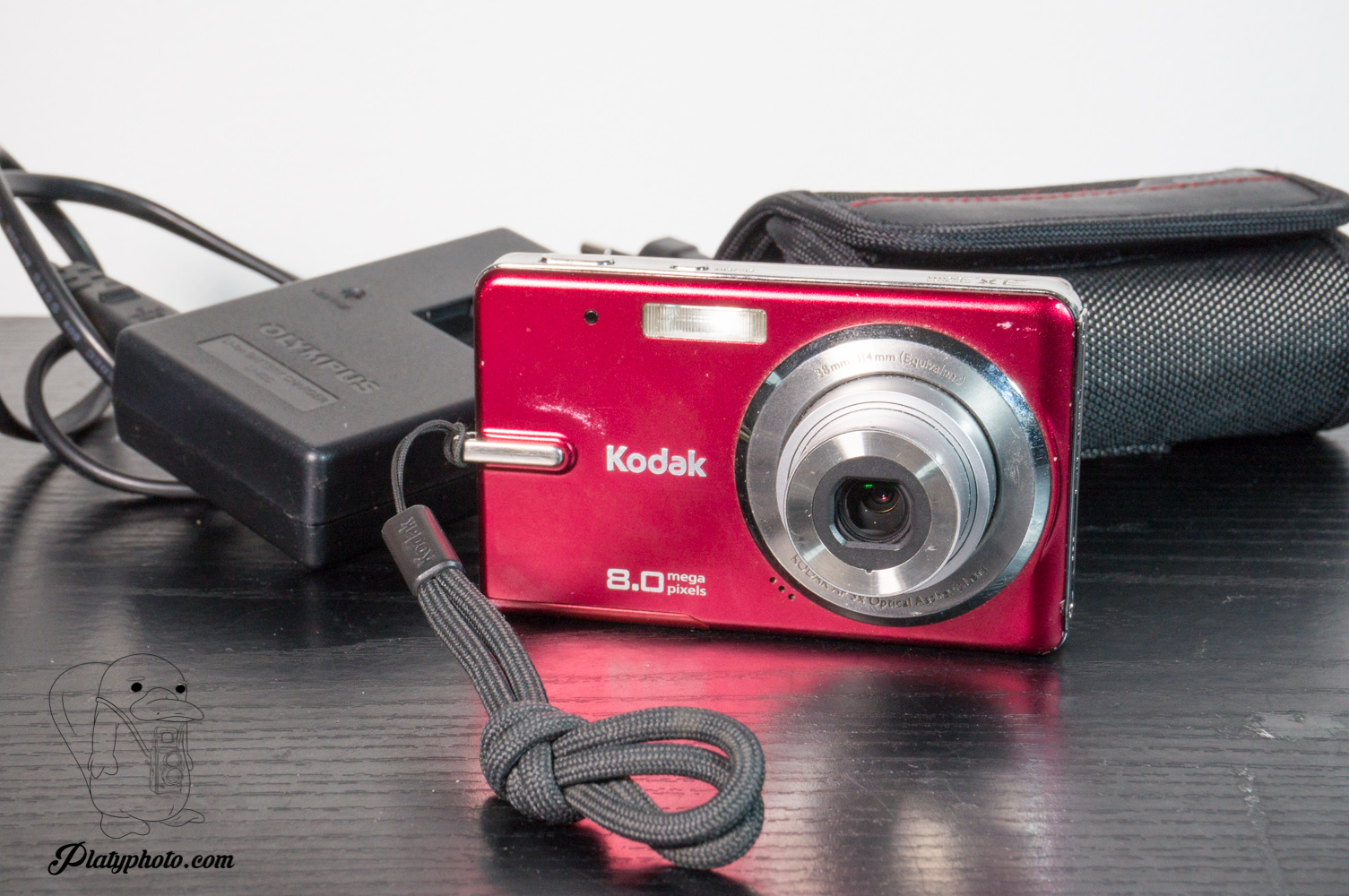 Kodak EasyShare M883 8mpx rouge - Platyphoto